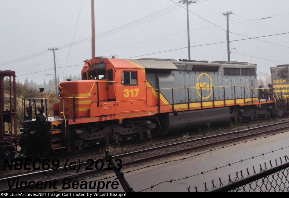 QNS&L 317 on the 322 Worktrain